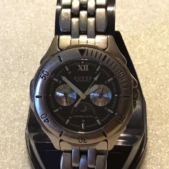 Guess Waterpro | Accessories | Vintage Mens Guess Waterpro Wrist Watch ...
